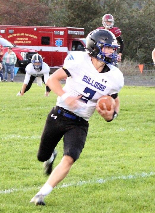 Sutherlin Football Team Headed to Playoffs for the Second Year in a Row.